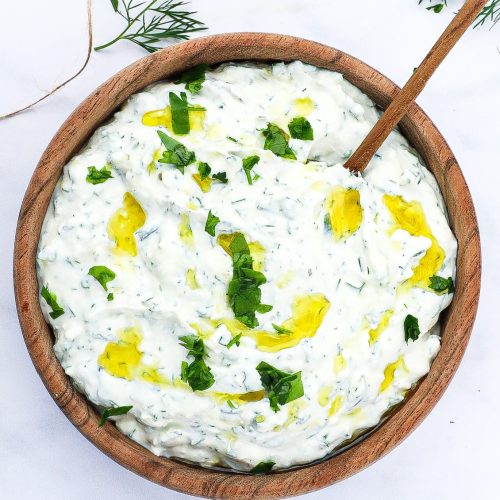 Cremet hummus - Opskrift på cremet hummus med kikærter fra dåse
