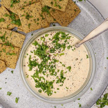 Spicy ranch dressing - Opskrift på spicy ranch dressing