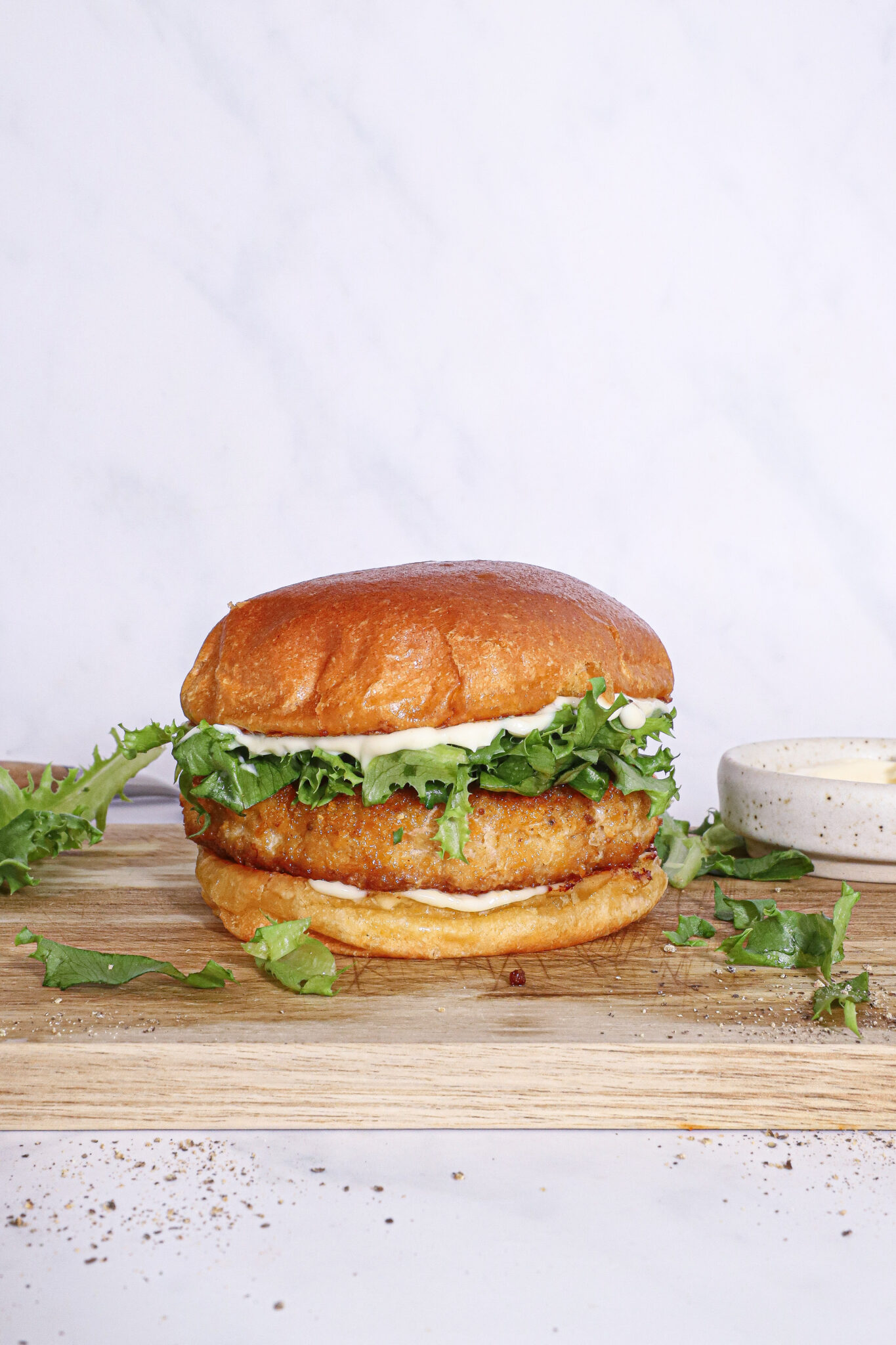 Crispy Chicken Burger – Nem McChicken copycat på 20 minutter